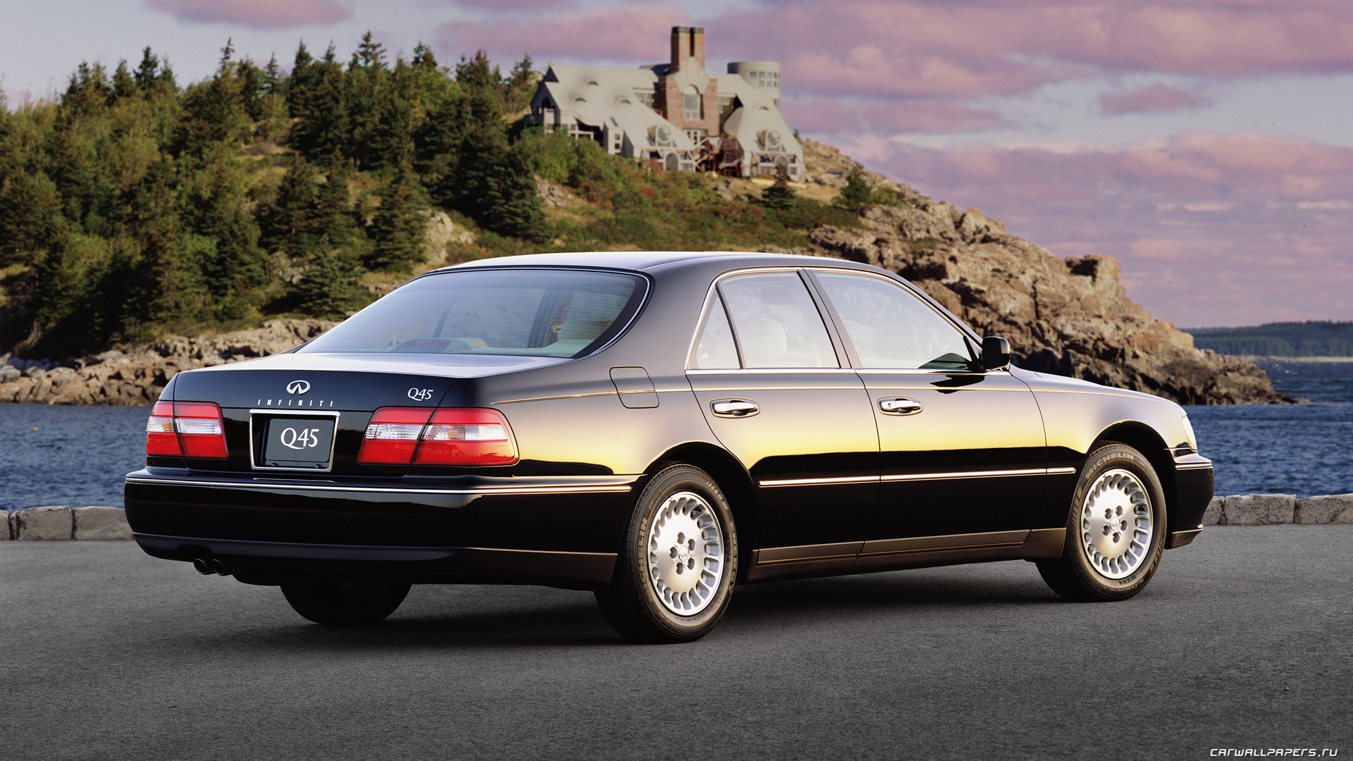 Infiniti Q45 II 4.1 i V8 32 (269 Hp)